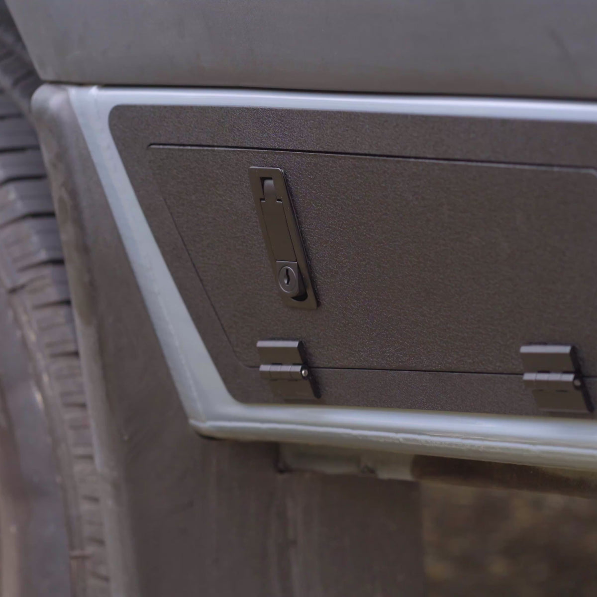 Sprinter 144 Rocker Lockers – Moonraker Design Co.